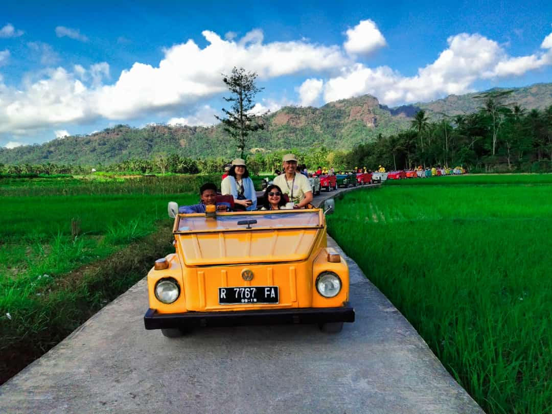 Sewa VW Tour Borobudur | LANGGANAN ARTIS | WA 0822-8886-6692